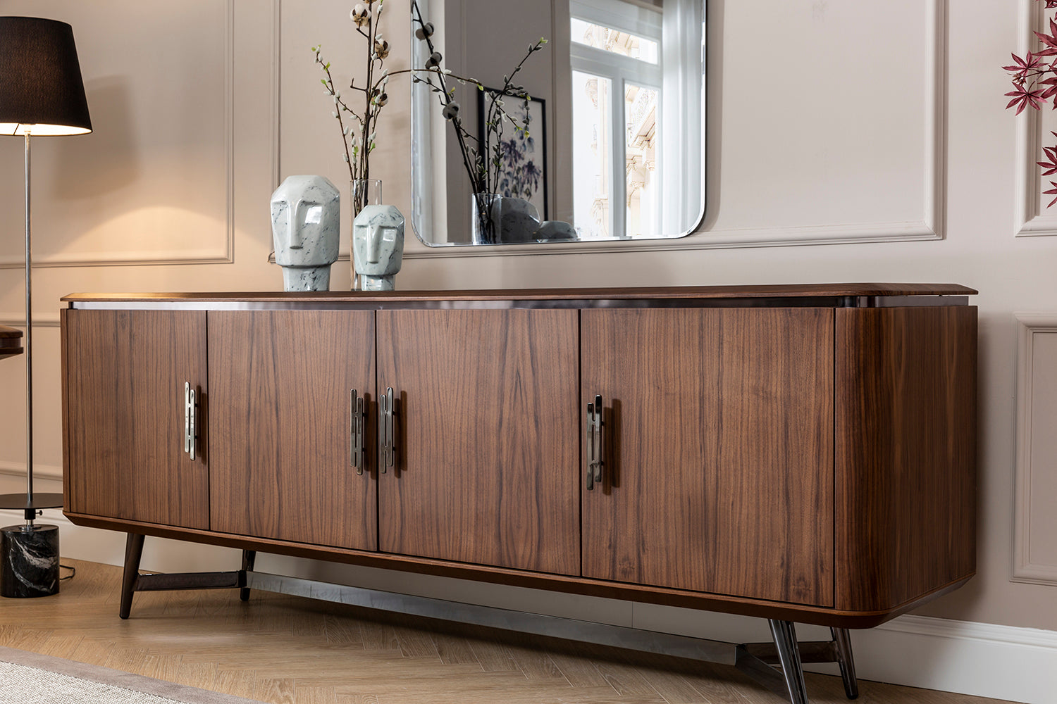 Dali Console – Avian